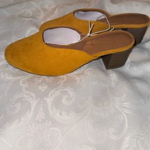 Universal Thread | Shoes | Universal Thread Avianna Mustard Mules With ...